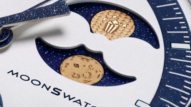 Snoopy im All: Die MoonSwatch Mission to Earthphase Moonshine Gold | WatchTime